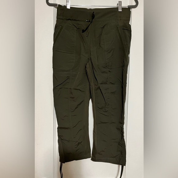 Indygena | Pants & Jumpsuits | Indygena Olive Green Cropped Comfort ...